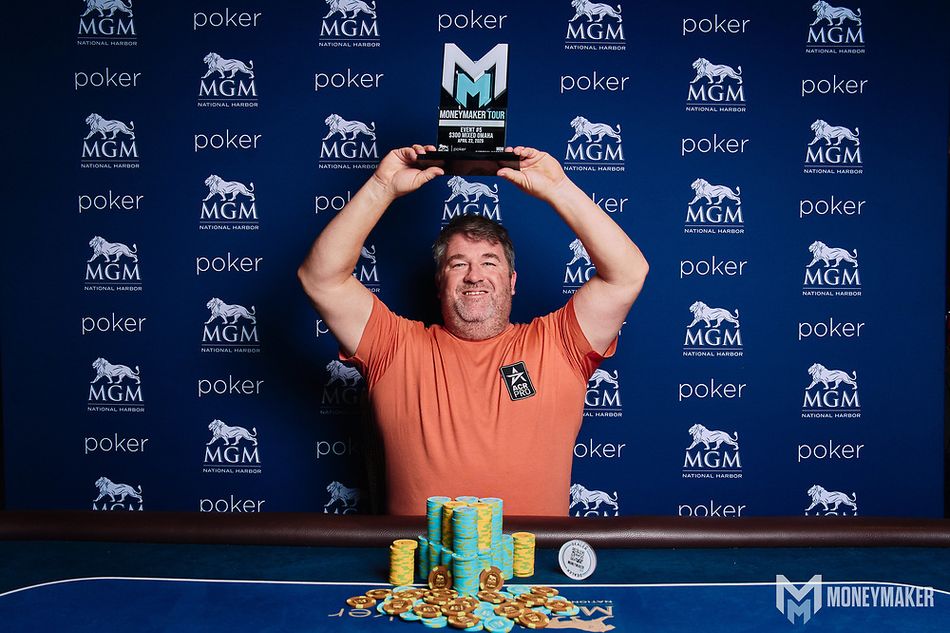 'Finally' – Chris Moneymaker wins trophy on his namesake tour