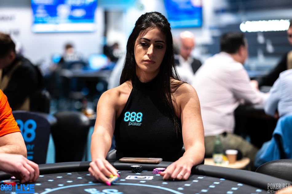 'I gave it to my dog' – WSOP bracelet #1 is just a start for Vivian Saliba